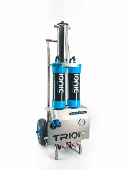 Trion Portable Window Cleaning - Ionic Systems - Reach & Wash® System