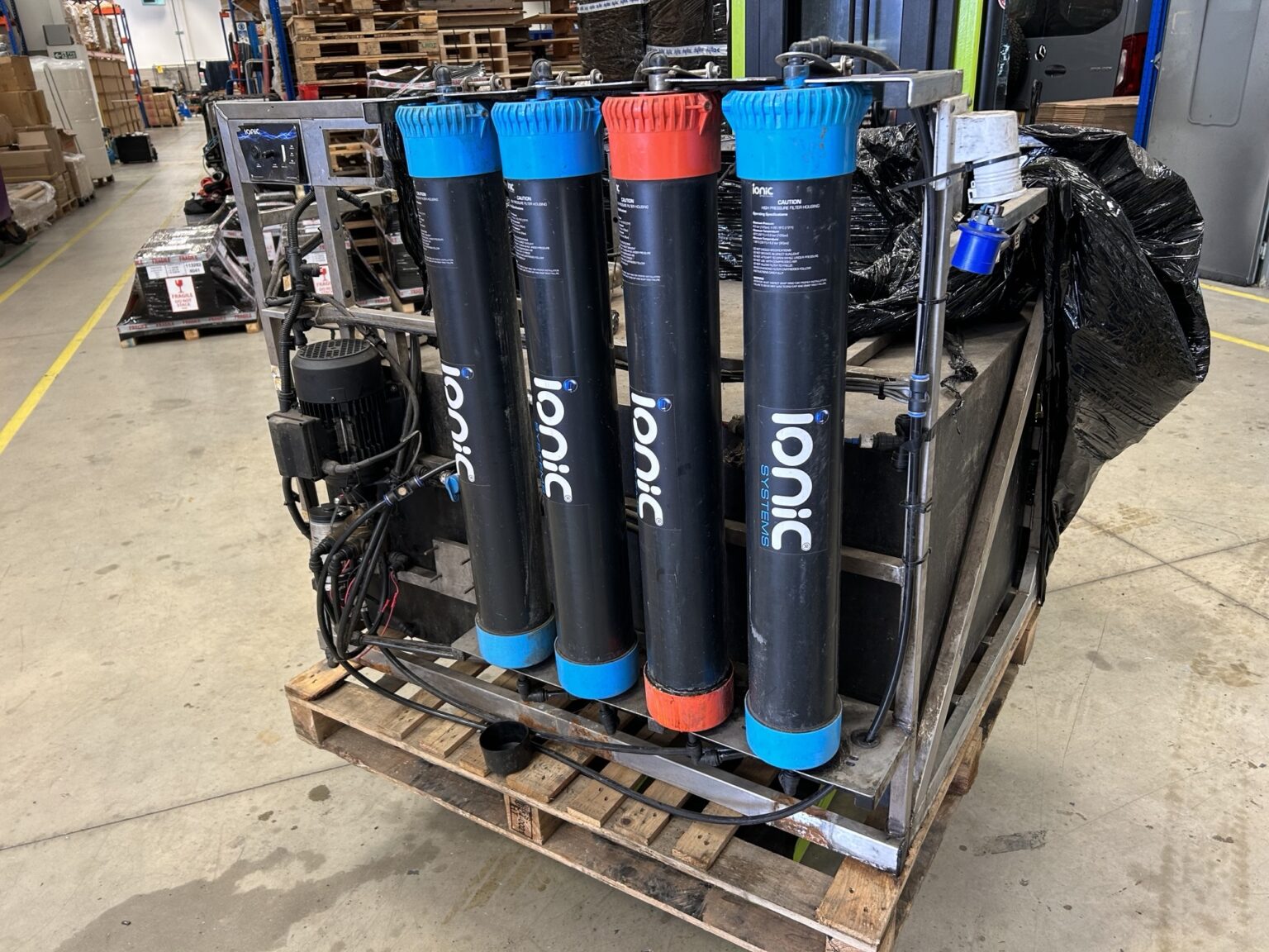 Ionic V4 500L Mk 1 - Ionic Systems - The Reach & Wash® System