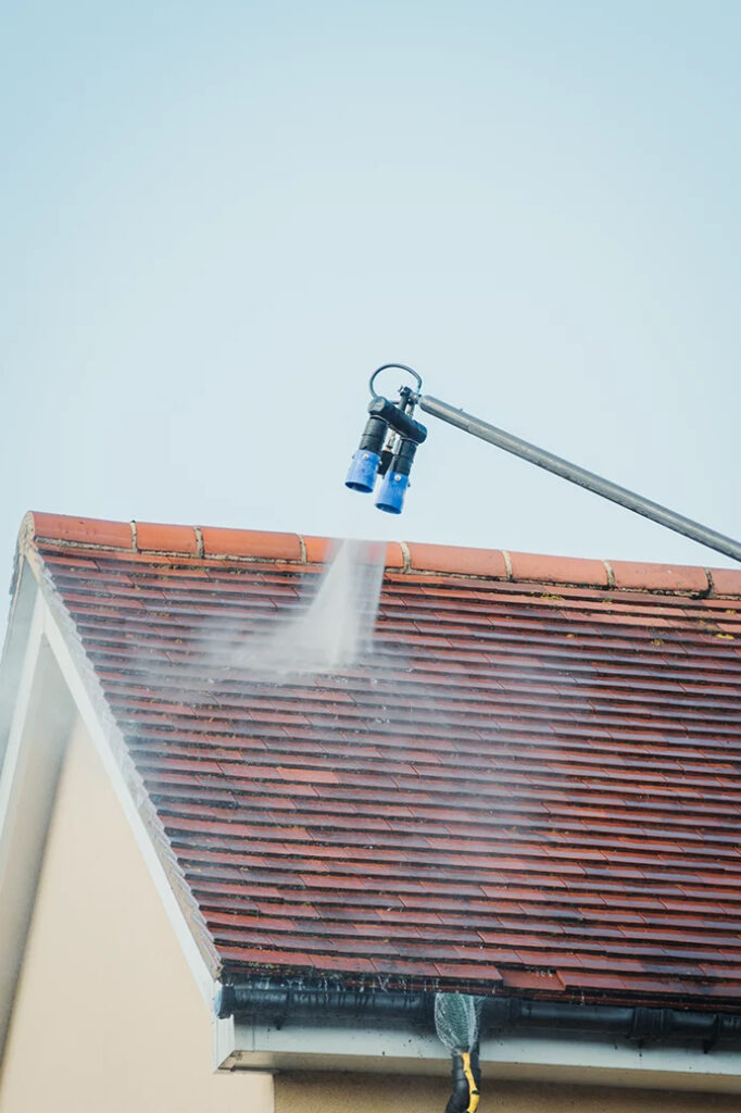 Roof Wand - Ionic Systems - The Reach & Wash® System